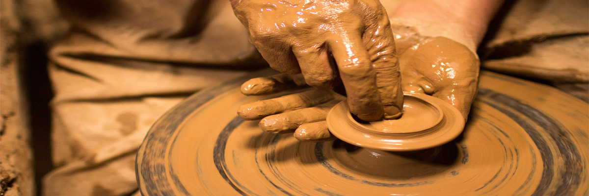 Centered Like Clay – OpentheWord.org