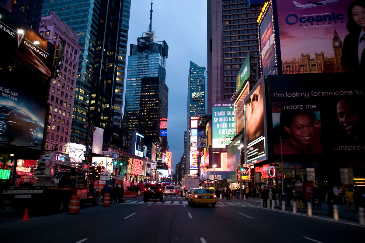 New York City: Shootings surge 83% as 3 shot in Times Square ...
