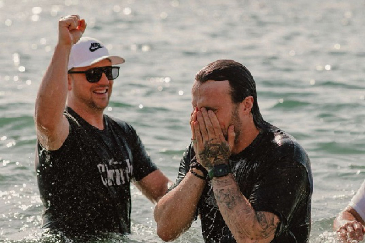 How a supernatural vision led to one of the largest water baptisms in ...